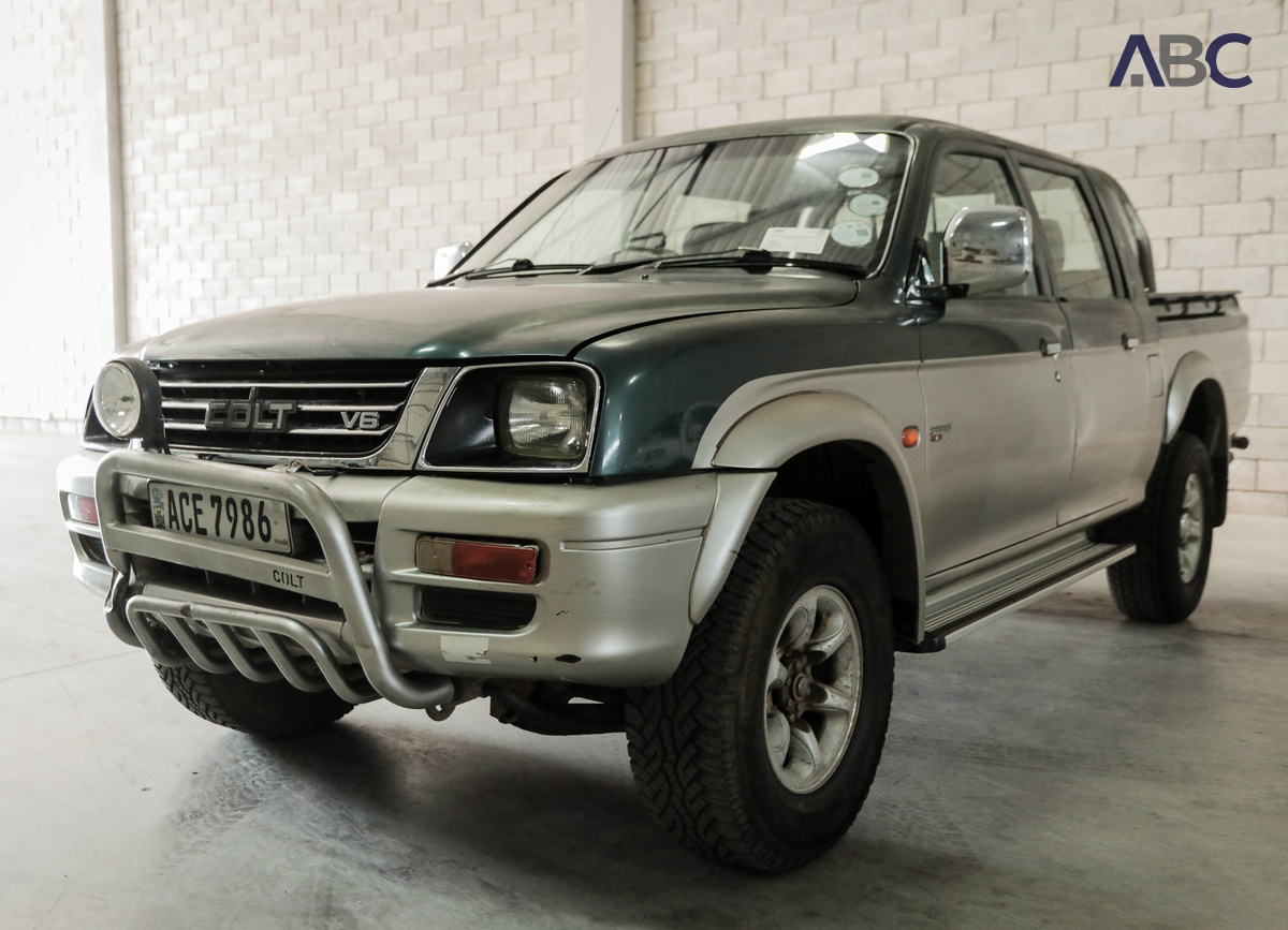 2000 Mitsubishi Colt Rodeo 3000I 4x4 Double Cab