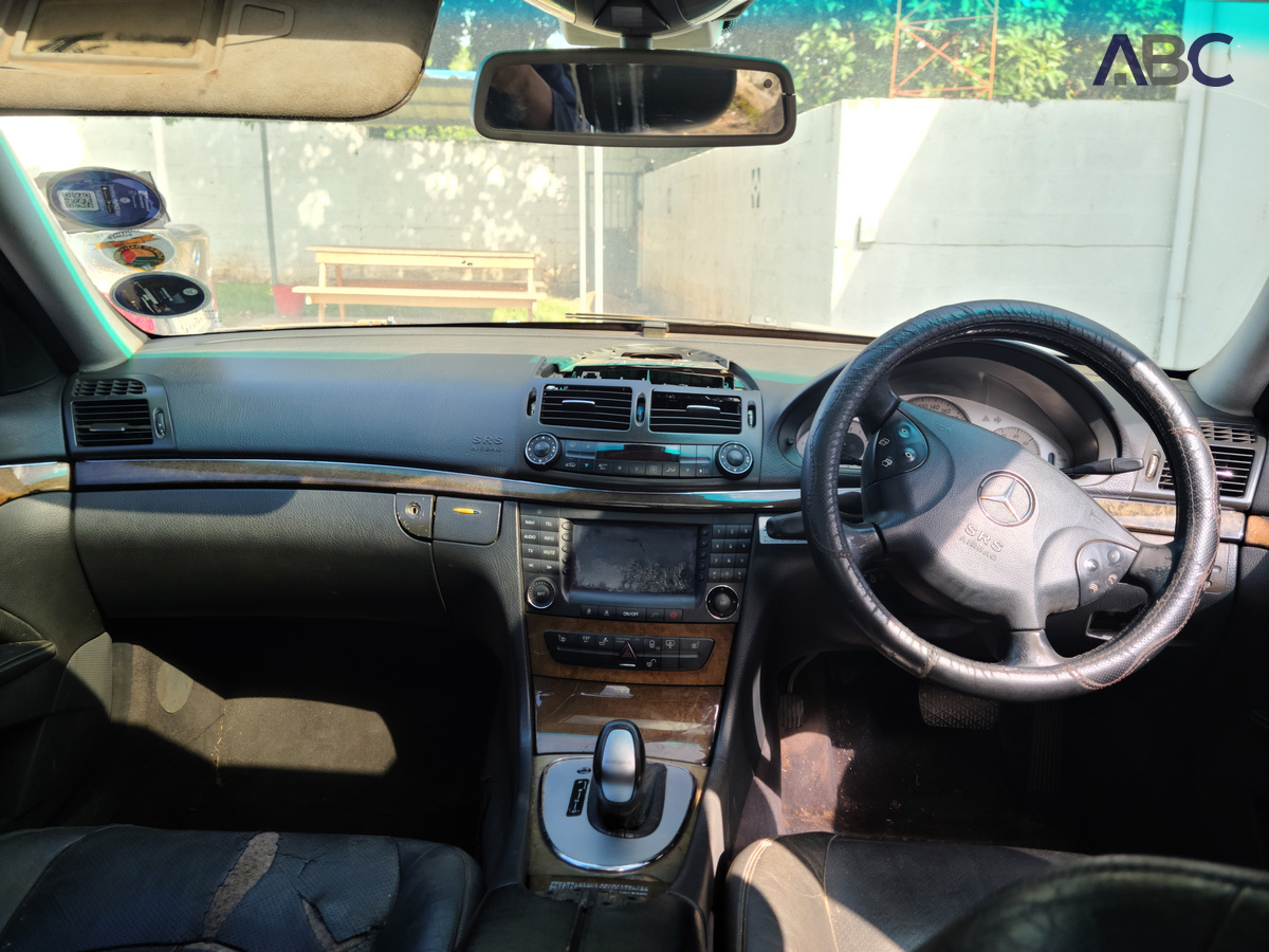 2002 Mercedes-Benz E-Class E320 Sedan