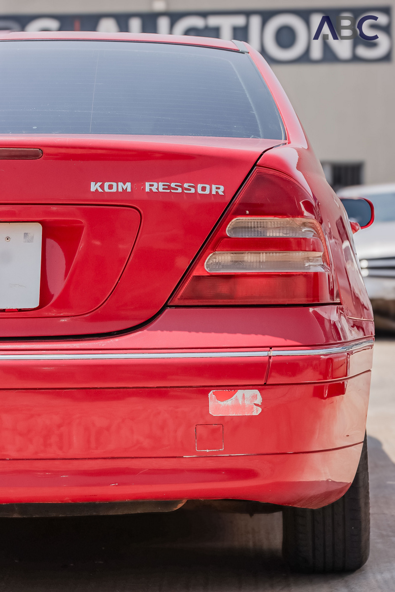 2001 Mercedes-Benz C-Class C200 Sedan