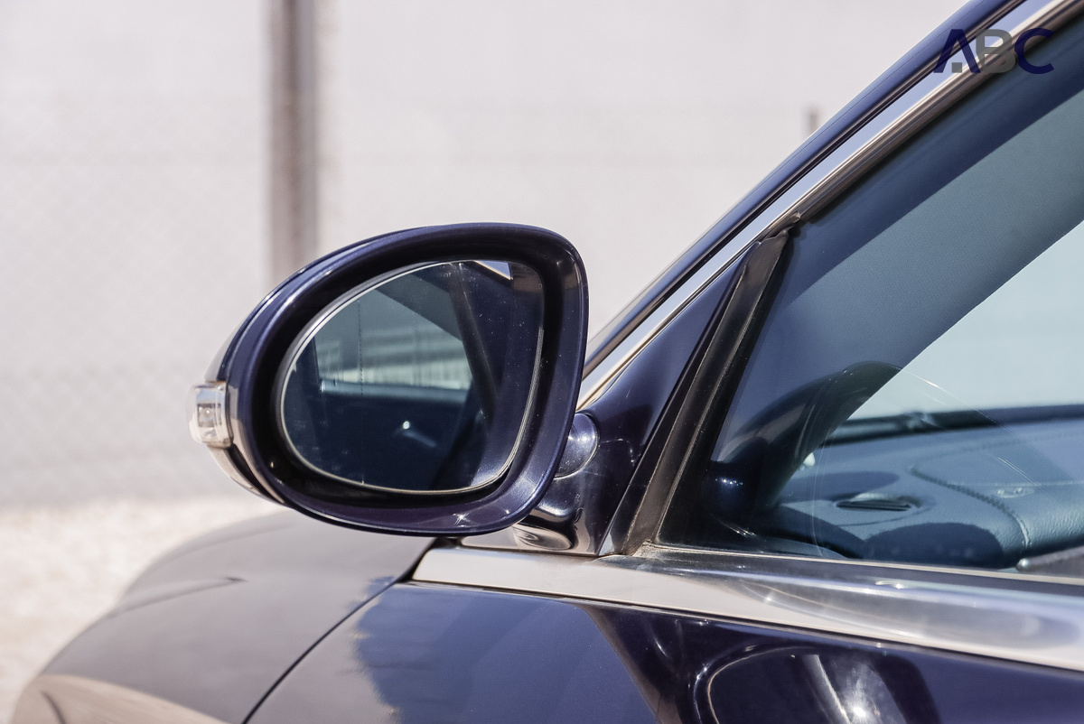 2005 Mercedes-Benz CLS350 Sedan