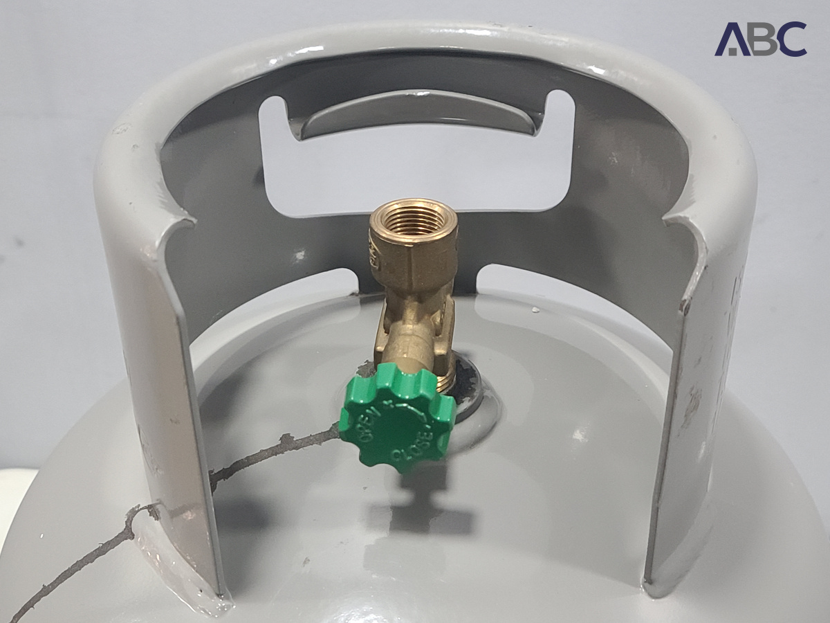 SAFY Gas Cylinder With Regulator (7 KG) (1)
