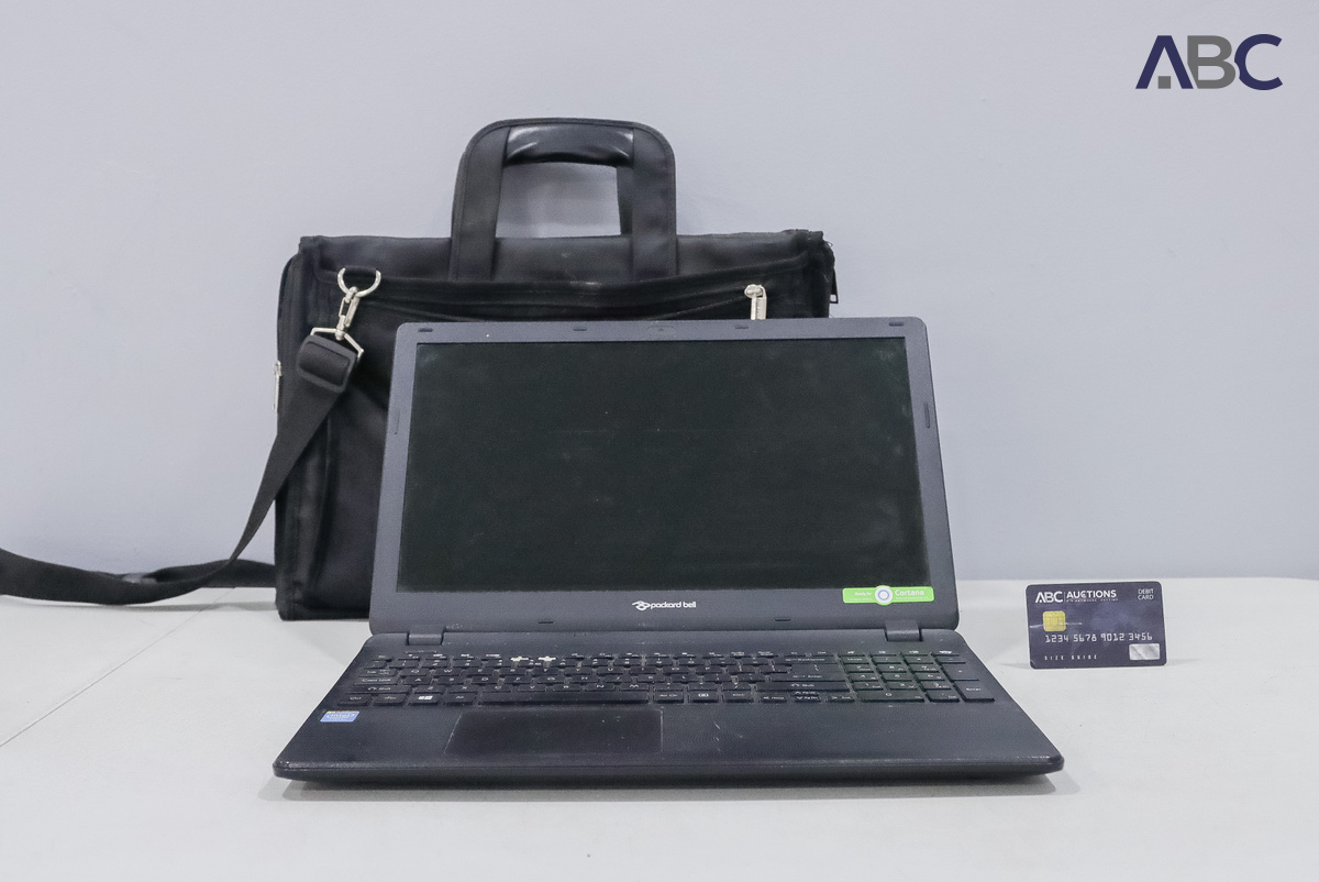 PACKARD BELL N15W4 Laptop With Laptop Bag (15.7") (1)