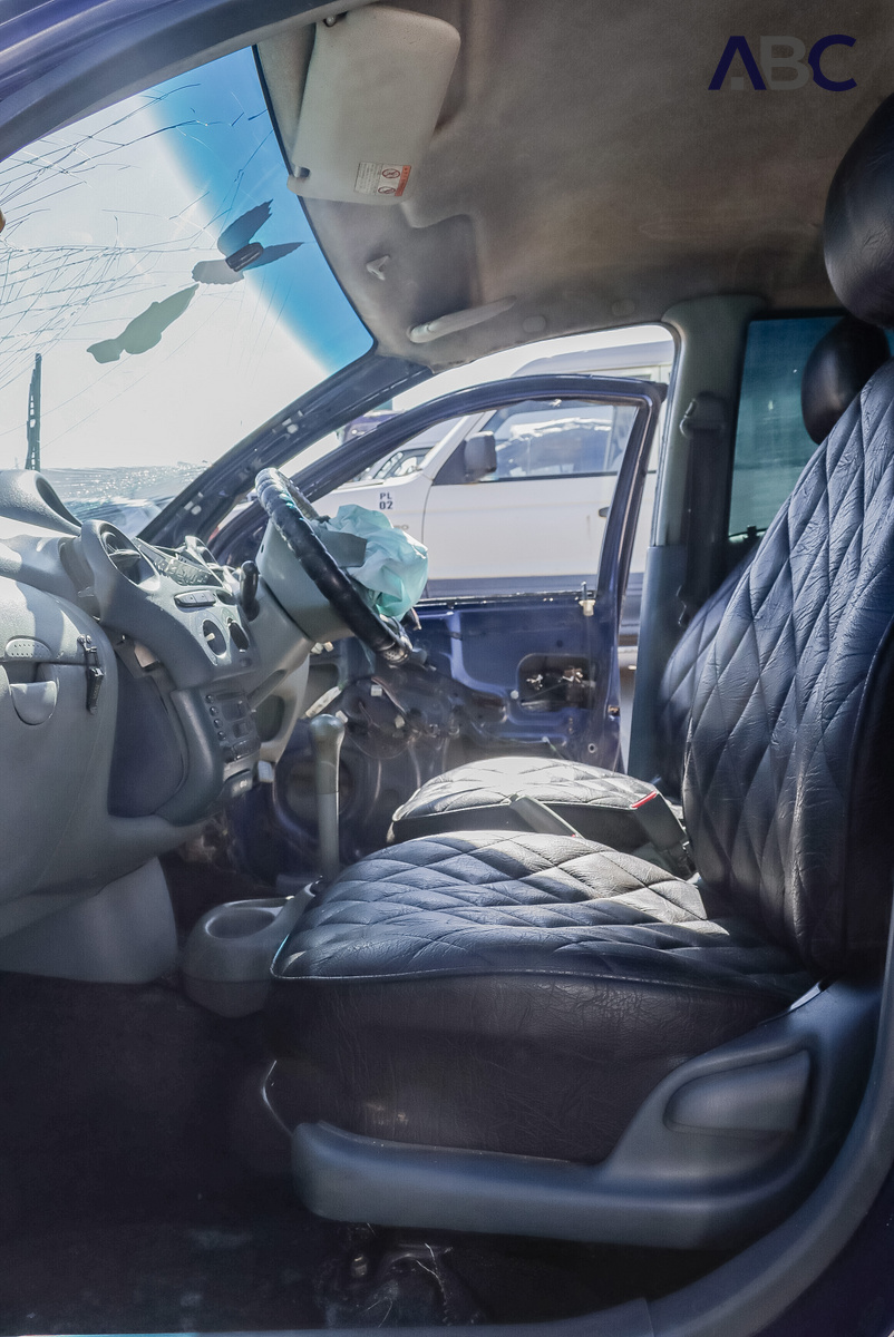 1999 Toyota Vitz 1.0i Hatchback