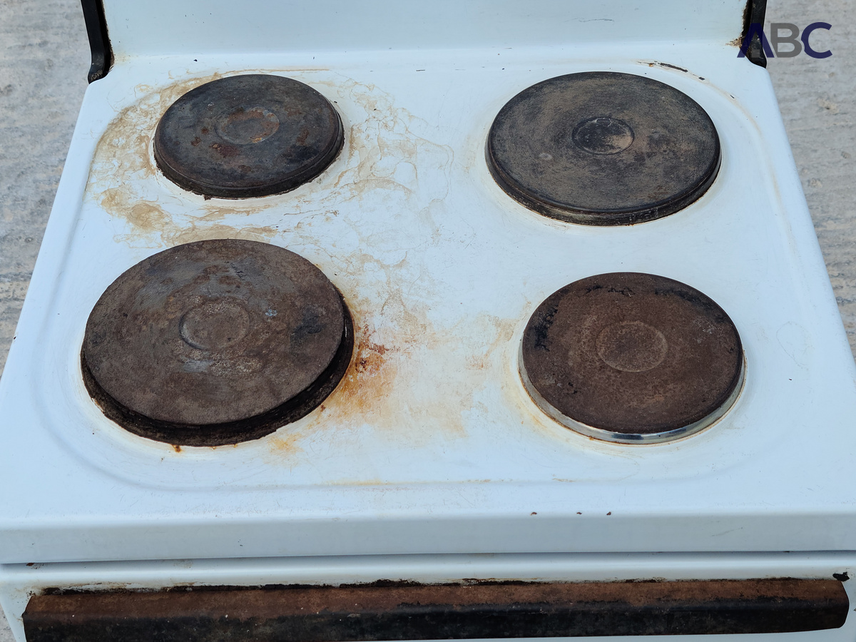 KELVINATOR S2650 Electric Stove With Oven (4 Plate -230V) (1)
